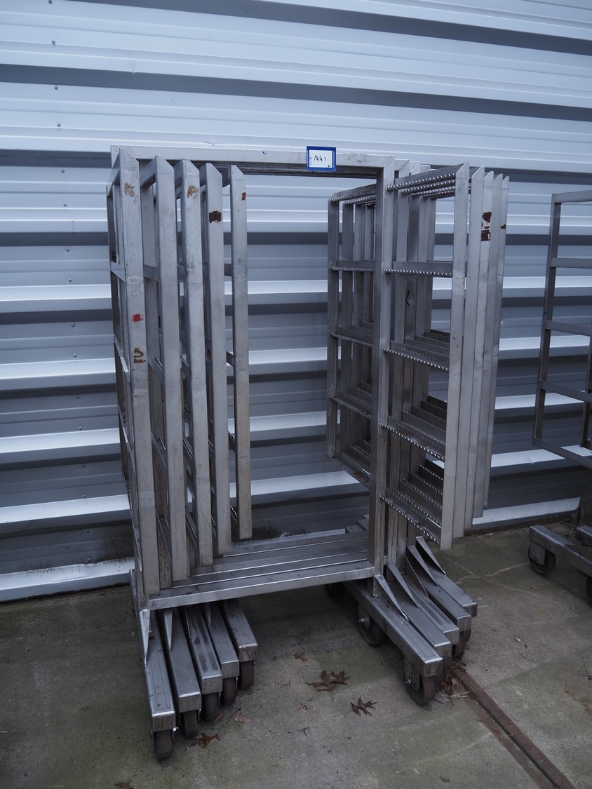 NN smoke trolleys - Smoke trolleys - Food processing - Online auction ...