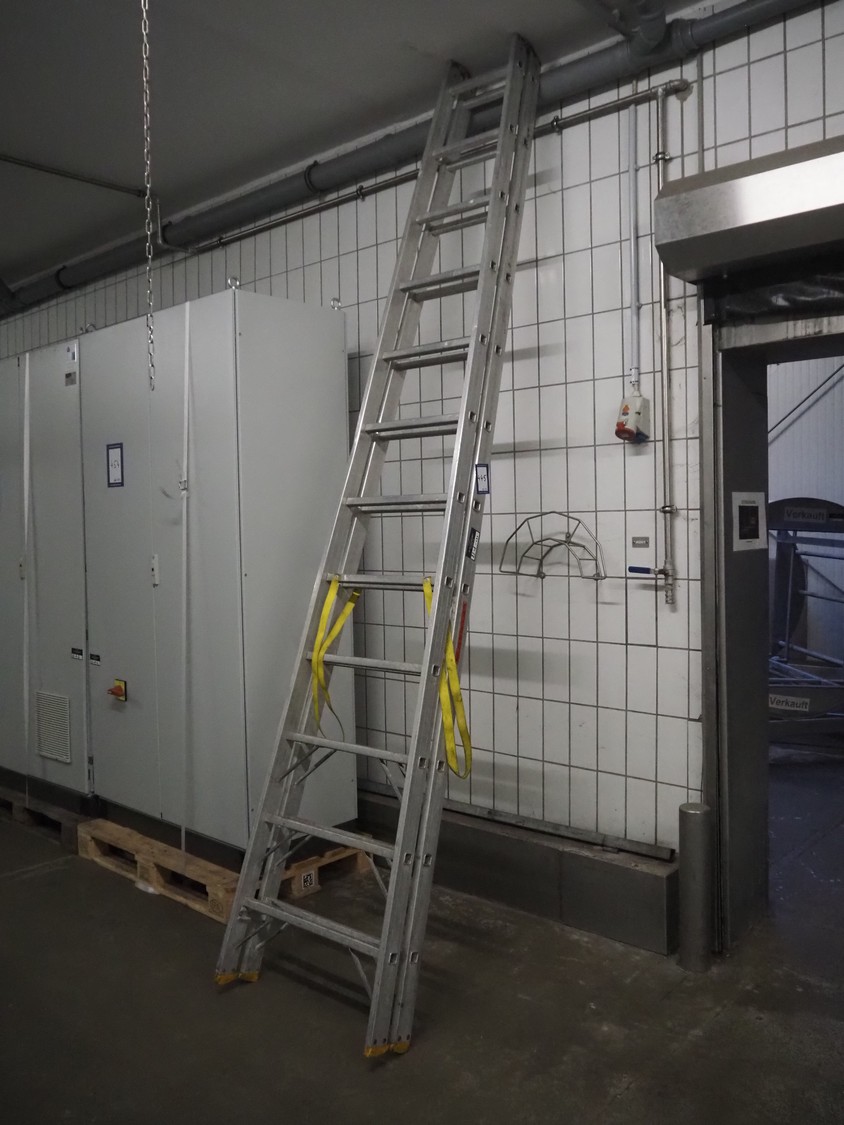 NN ladder - Stairs and ladders - Workshop inventory - Online auction ...